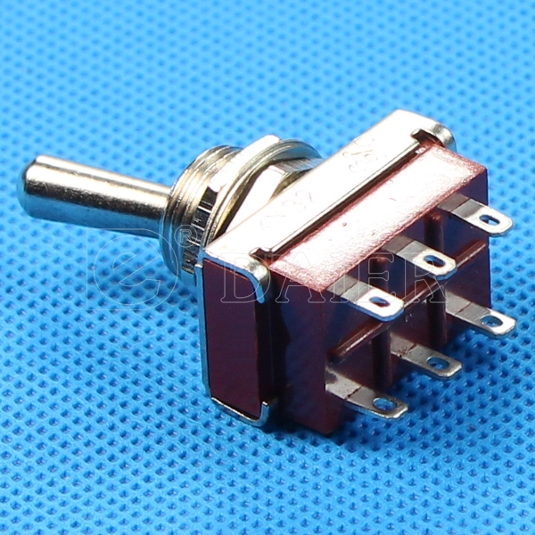KN-32 Medium Toggle Switch / Popular Daier